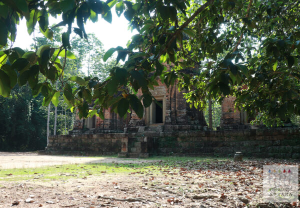 Prasat Bei Temple Gallery - APSARA National Authority
